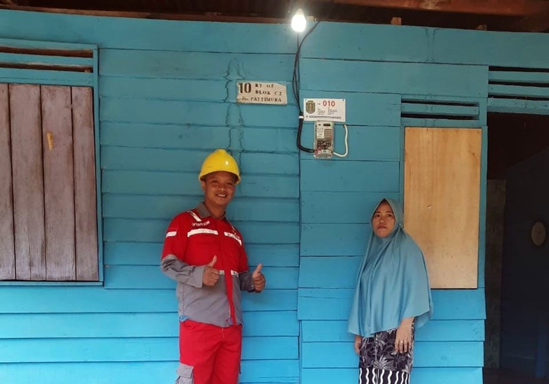 Program PMN Layani Listrik PLN 24 Jam di Tiga Desa Perbatasan RI-Malaysia - JakartabisnisID